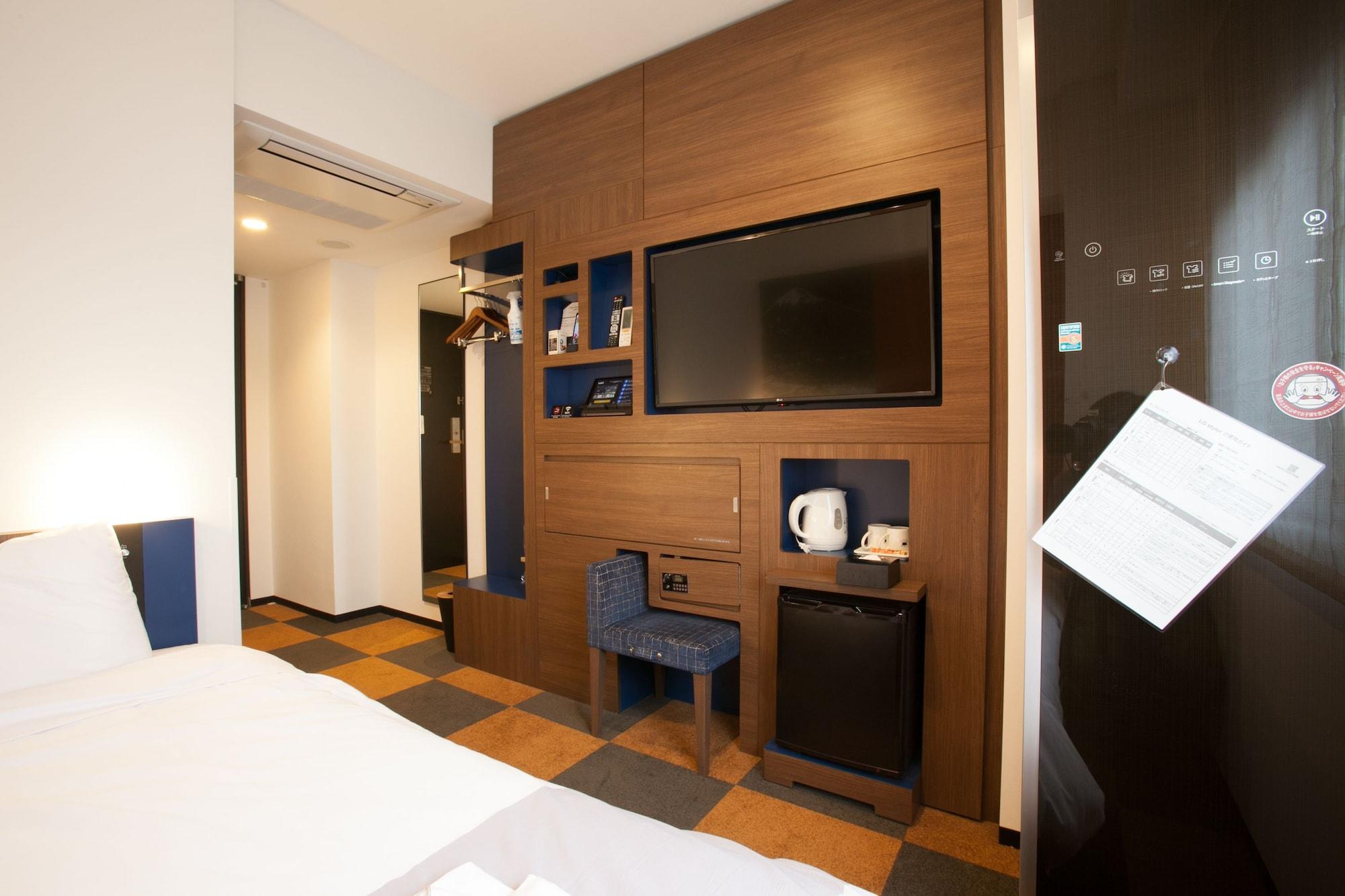 HENN NA HOTEL TOKYO HANEDA - BOOK YOUR STAY IN ADVANCE AND SAVE ON ...